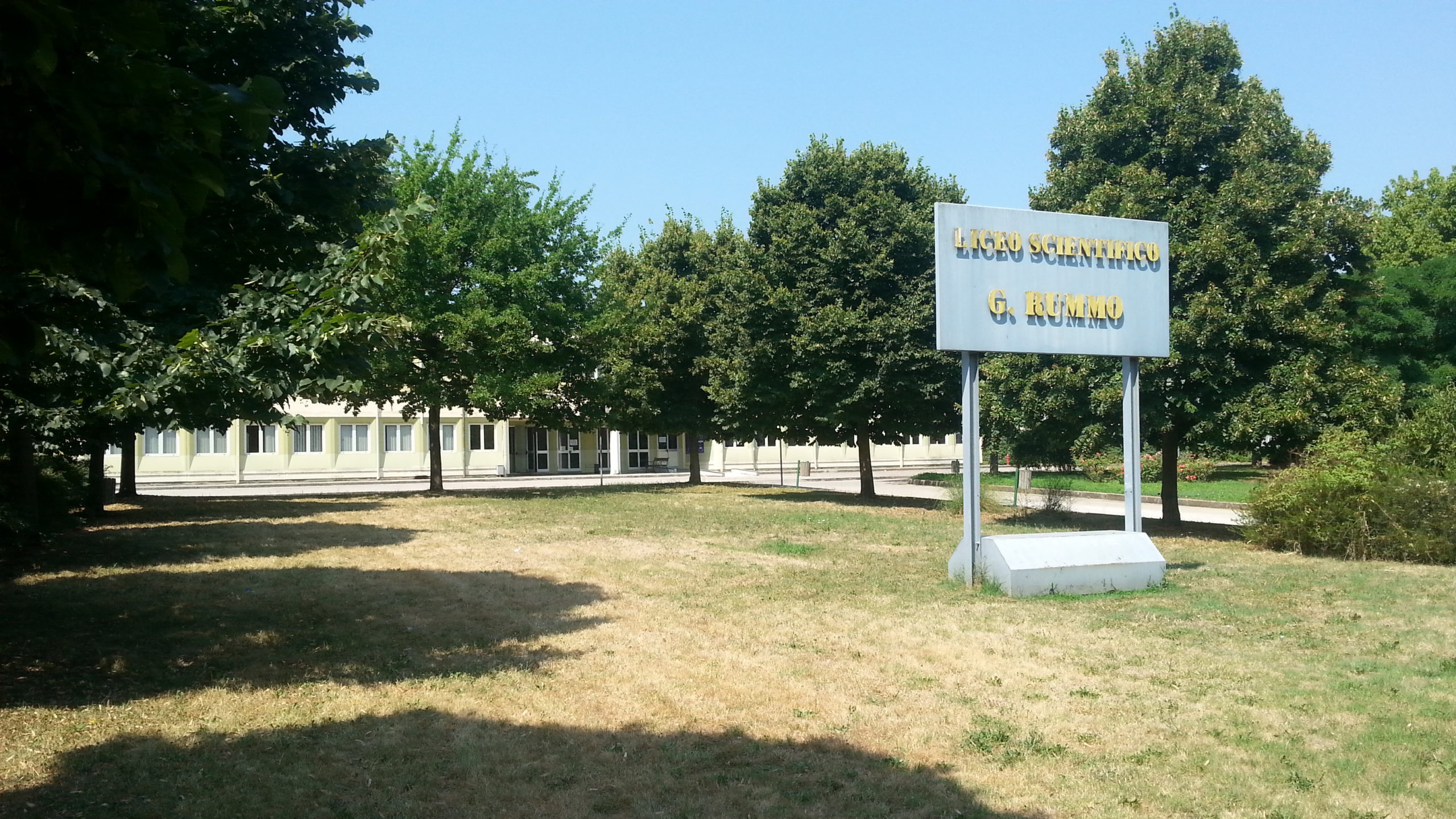 Liceo Scientifico Statale G. Rummo - Liceo Scientifico "G. Rummo" Benevento
